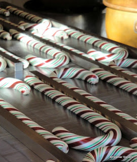 Disneyland Candy Makers Create Hand Pulled Minty Masterpieces: Candy ...